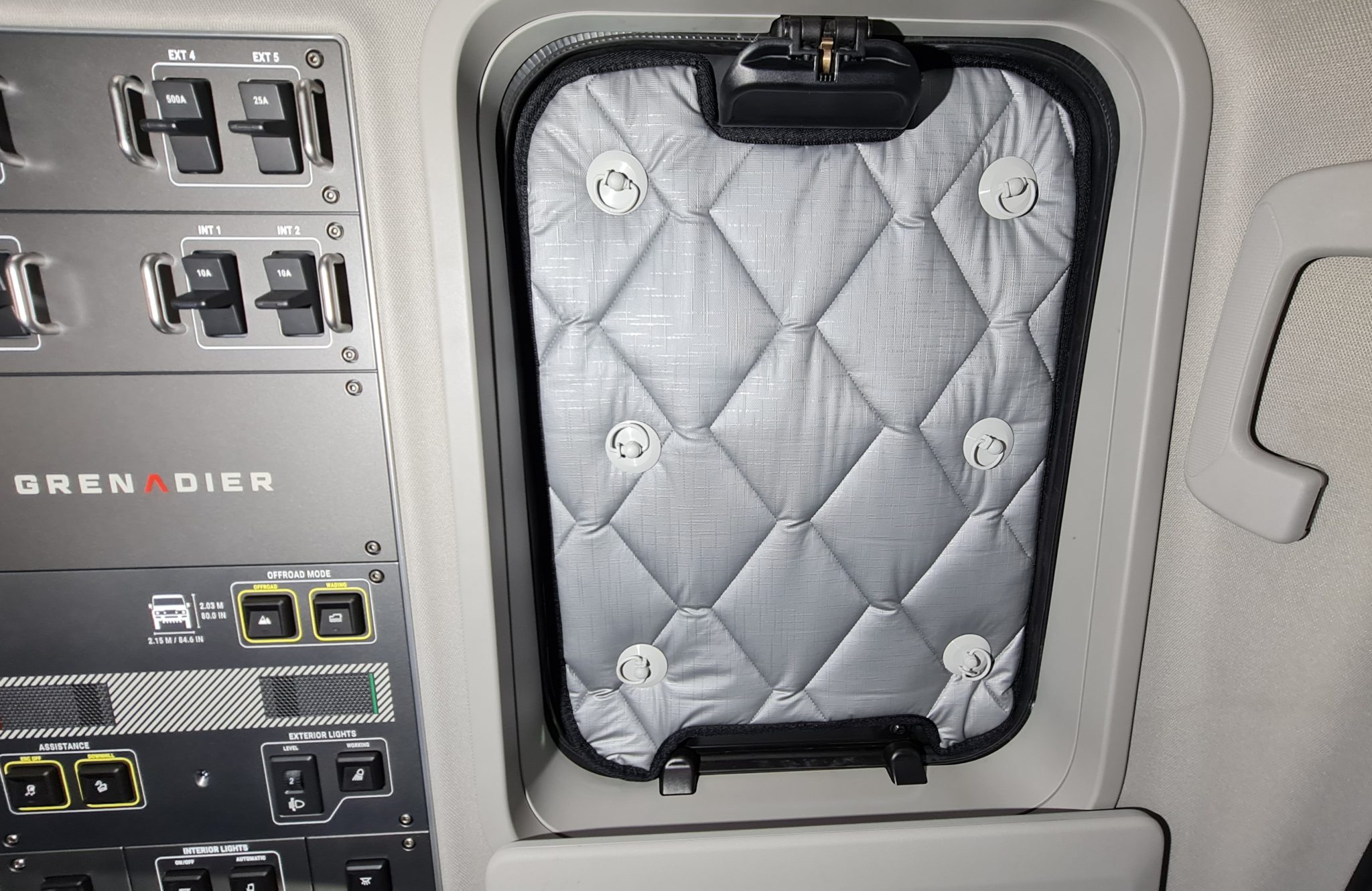 XSPEC Grenadier Safari Window Sunshade Set - Expedition HQ