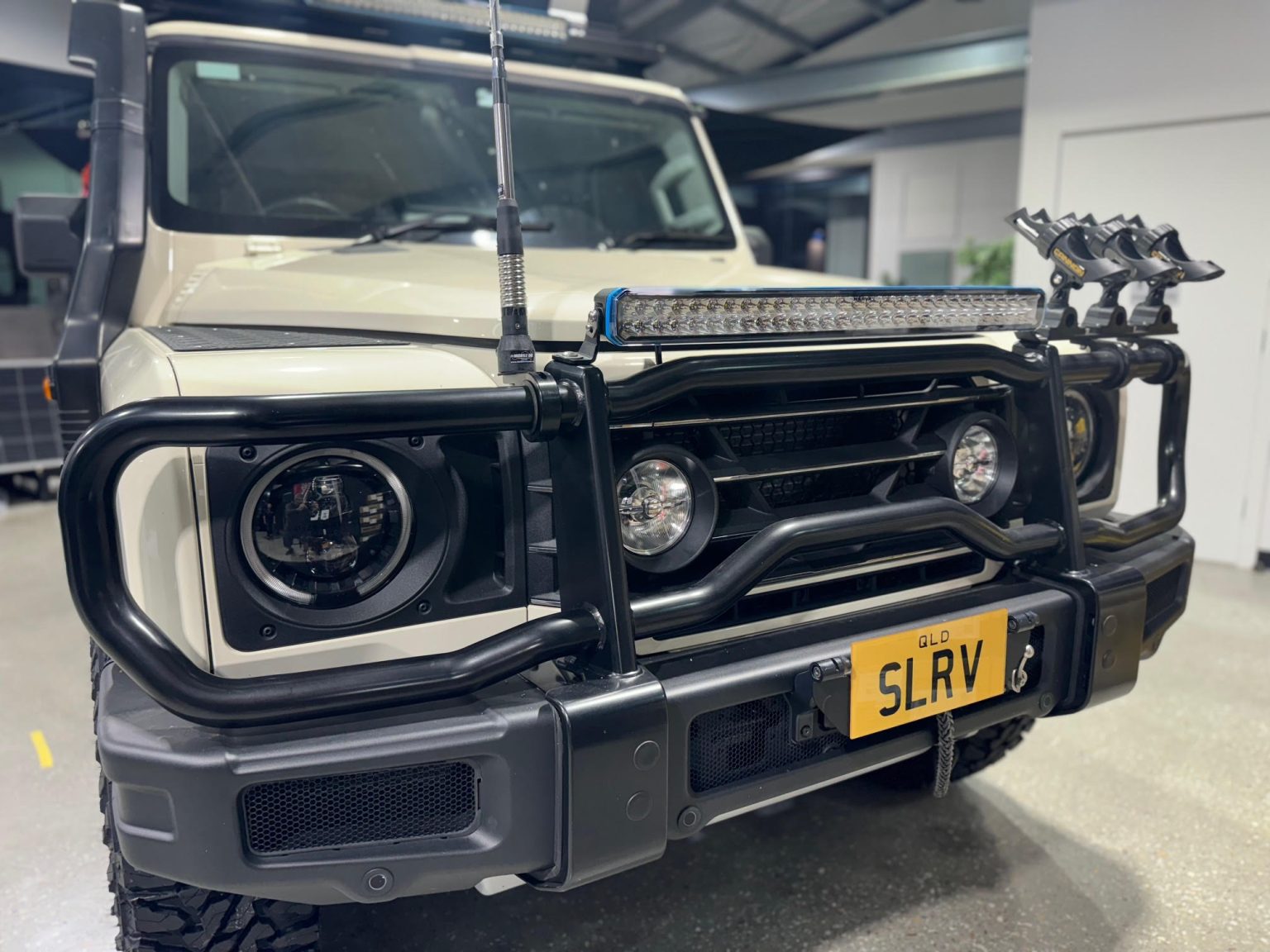 Brown Davis 68 Litre auxiliary Long Range DIESEL Tank - INEOS Grenadier ...