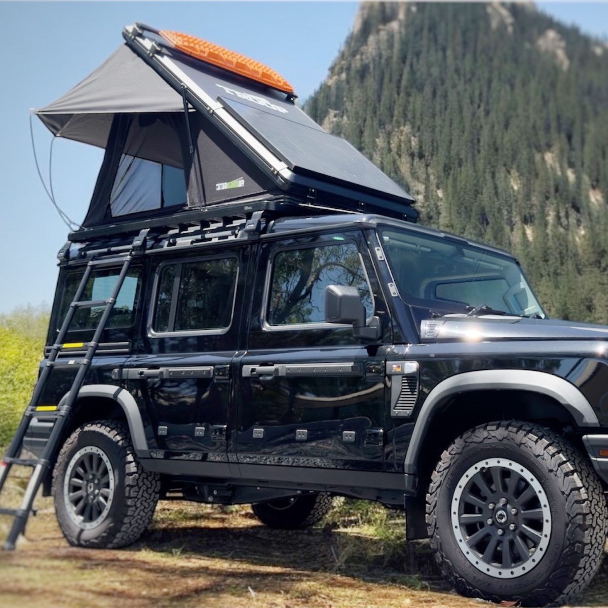 TROOP HARDSHELL ROOFTOP TENT, ROOFRACK, SOLAR, 12V - Expedition HQ